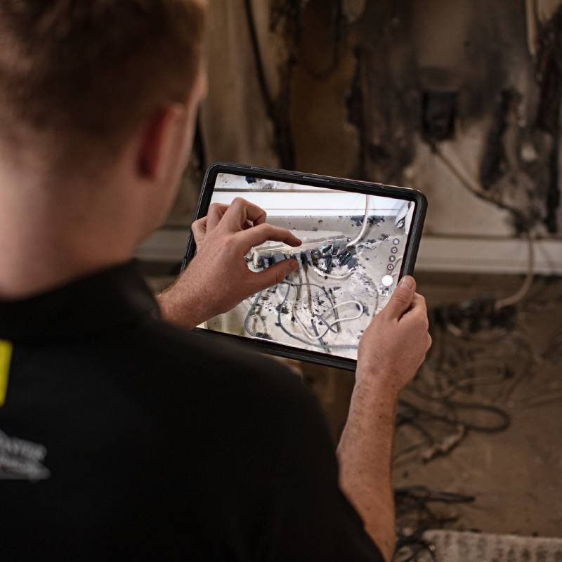 Choosing the Right Staten Island Fire Restoration Contractor