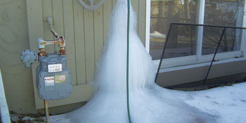 Outside Faucet Hose Bib Pipe Burst - Bend, OR | ServiceMaster